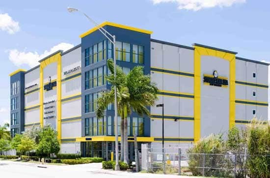 Self Storage in Miami - Richmond West | Storage King USA